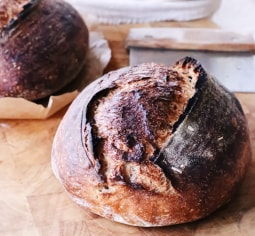 Our Bread - Embutidos Jan